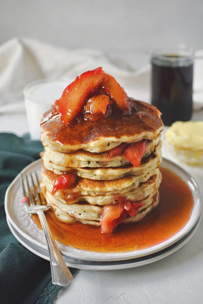 Rhubarb Pancakes - Pancakes Make People Happy