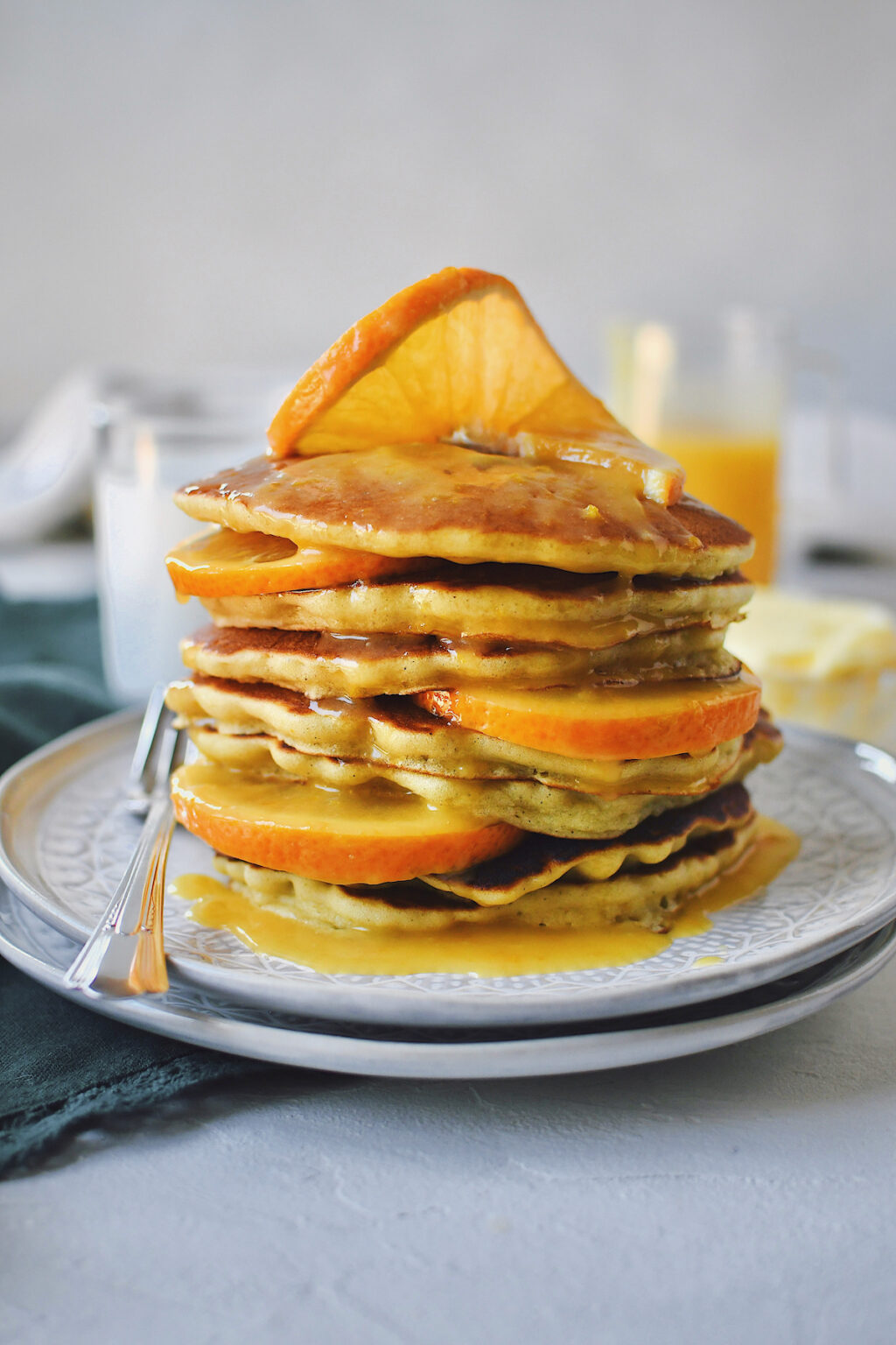 Funfetti Pancakes - Pancakes Make People Happy