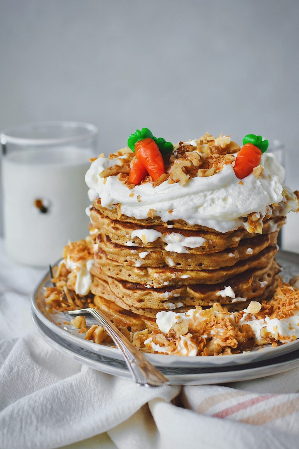 Funfetti Pancakes - Pancakes Make People Happy